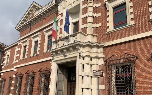 Cuvio, anziano morto alla casa di riposo: le imputate in aula ...