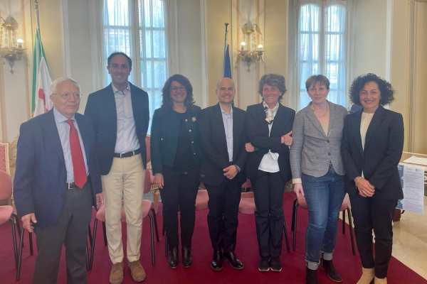 Varese, Rsa e medici a confronto: carenza di personale e costi i nodi ...