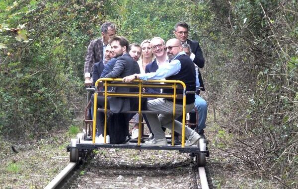 Prove tecniche per la Cicloferrovia della Valmorea: sarà la prima in ...