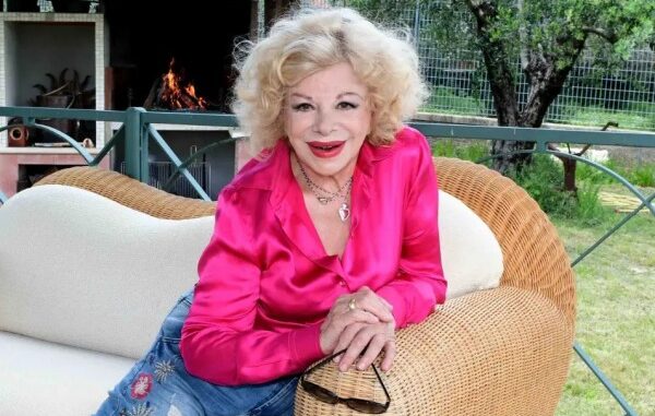 È morta Sandra Milo: se ne va a 90 anni la musa di Fellini MALPENSA24