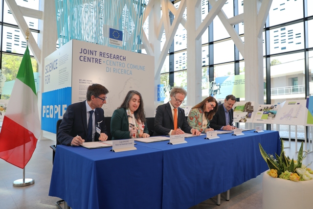 Jrc e territorio: protocollo con la Riserva della Biosfera Ticino Val ...