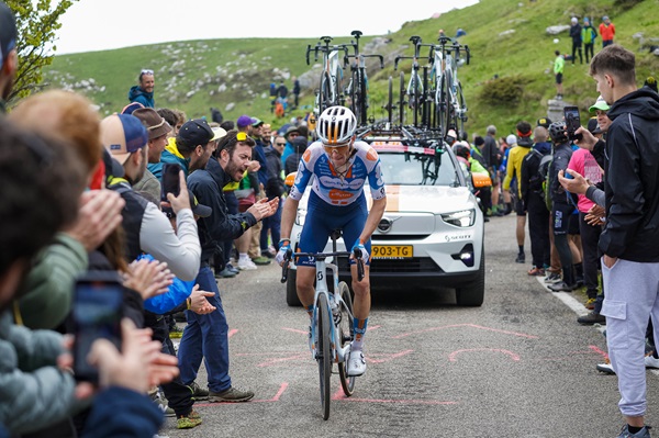 La scelta di Bardet: "Ultimo Tour, poi nel 2025 Giro, Delfinato e ...